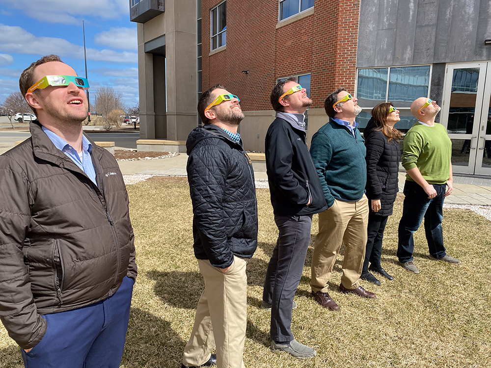 Planning to view the eclipse? Follow these five tips to stay safe ...